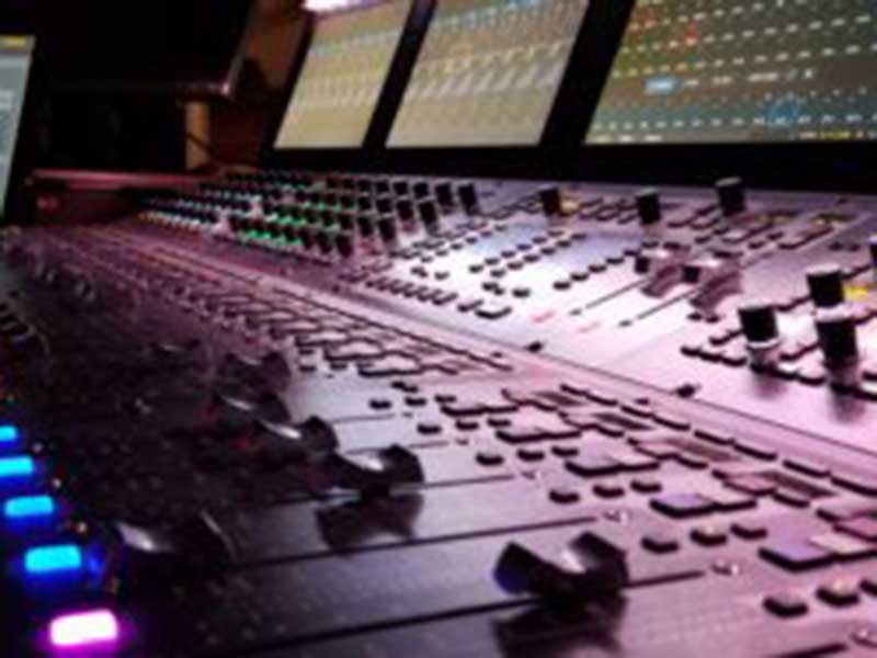 Master's degree in Audio Recording Technology | Five Towns College