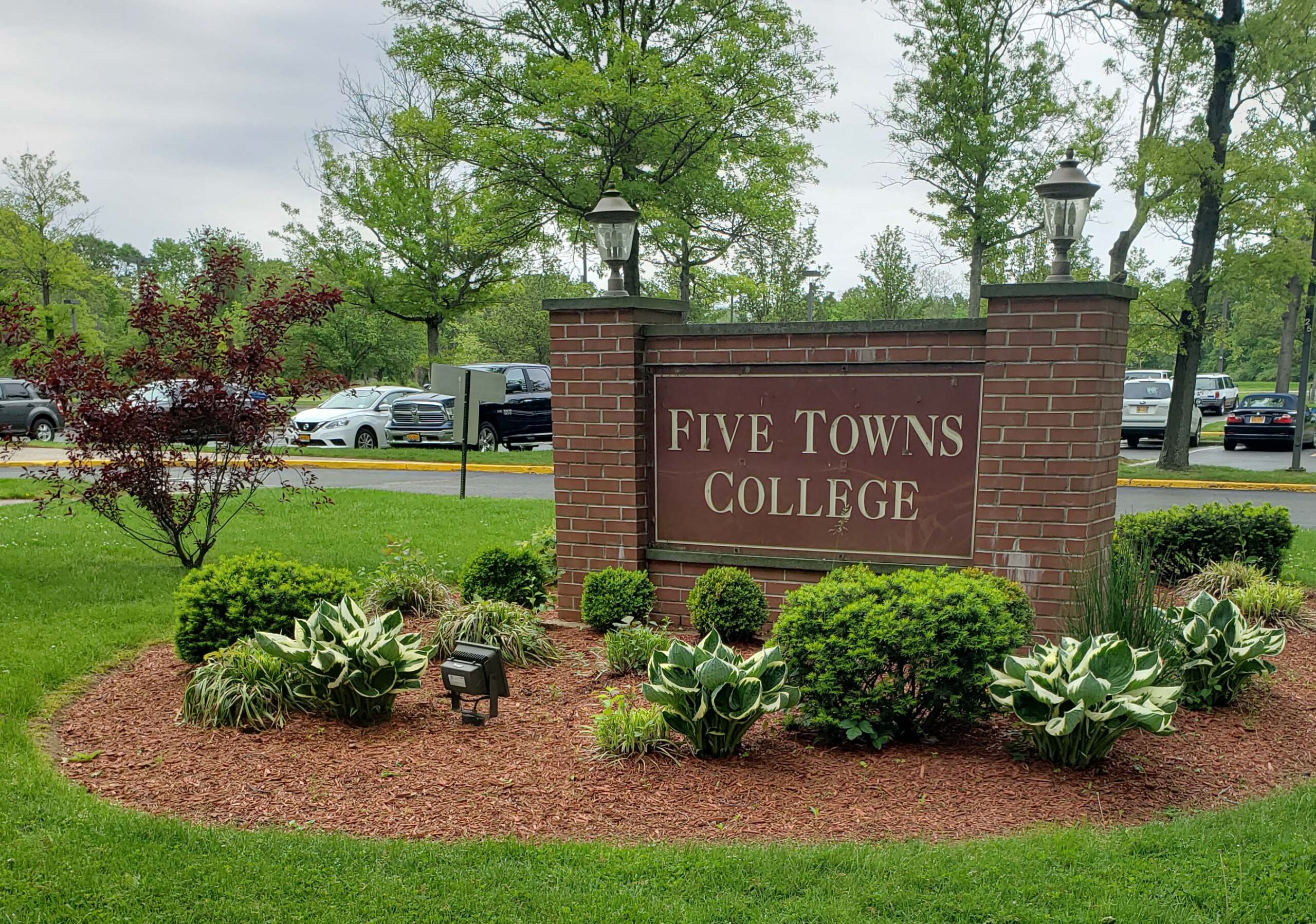 Schedule a Campus Visit at Five Towns College